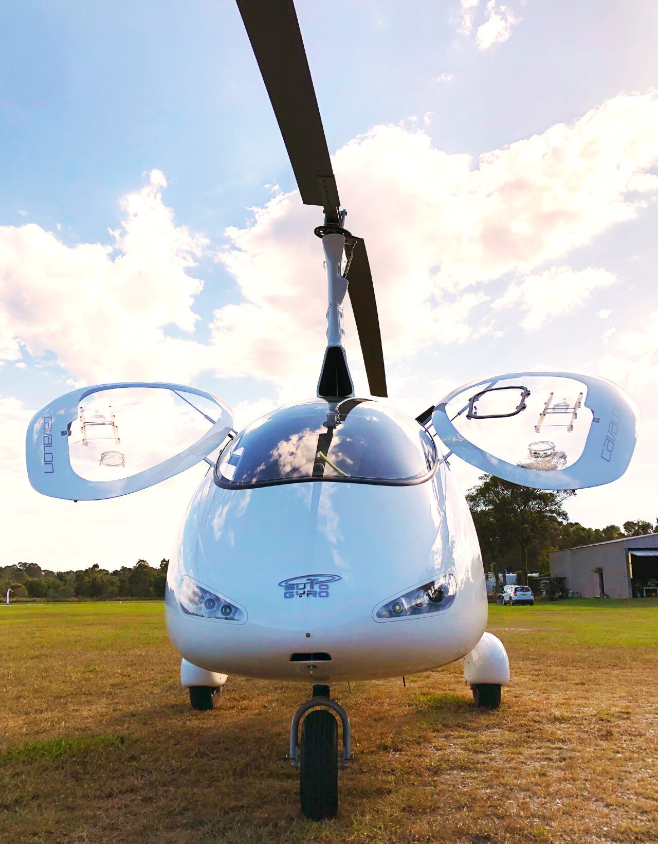 Exceptional Opportunity: new-like AutoGyro CAVALON, 914 Turbo for sale ...